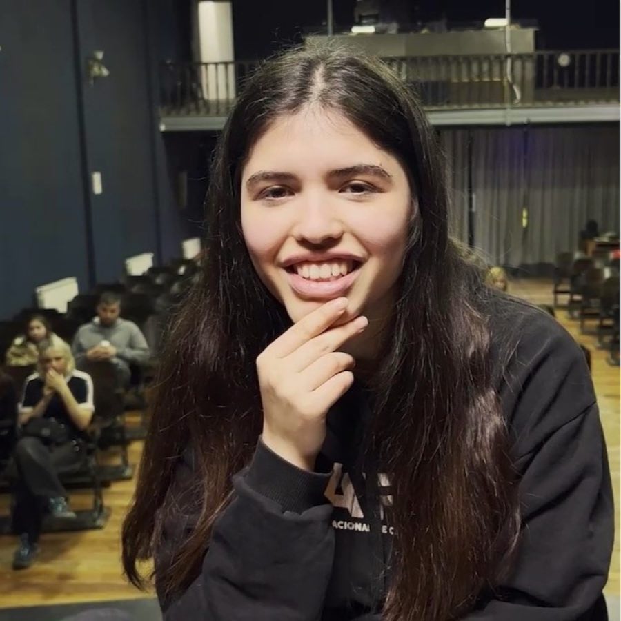 Primer montaje de "Mujeres de Tandil 1 (Niñas 3)" - Cine Pelayo